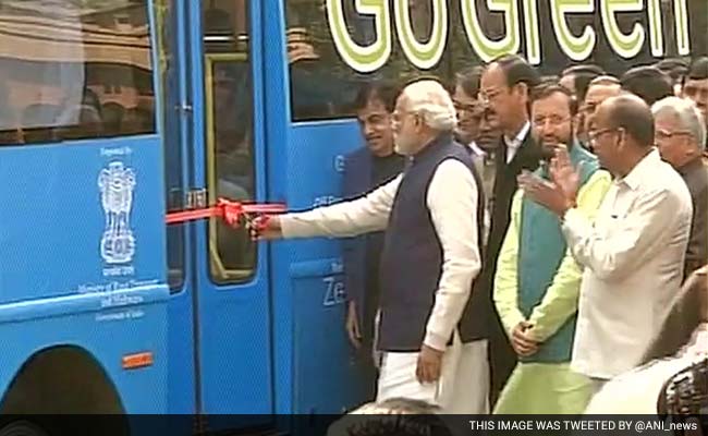 For Lawmakers, A Pollution Free Electric Bus