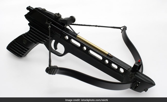 Crossbow-Wielding 13-Year-Old Shoots Arrow Through 10-Year-Old Austin ...