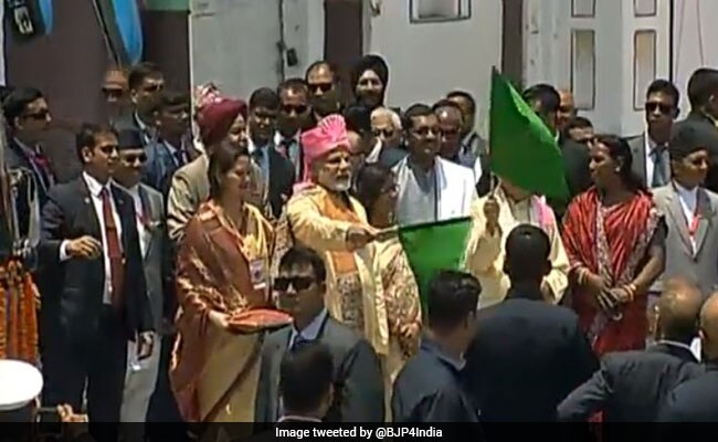On PM Narendra Modi's Third Nepal Visit, A Ramayan Bus Route To Ayodhya ...
