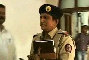 Mumbai traffic cop's poem on Azad Maidan riots sparks controversy