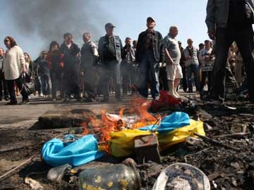 Blood And Gunfire In Ukraine Army Attack On Rebel Checkpoint Blood And Gunfire In Ukraine Army Attack On Rebel Checkpoint