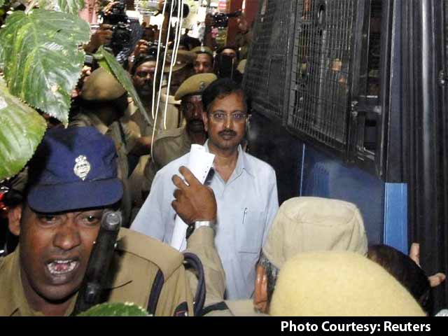 Satyam Founder Ramalinga Raju Sentenced to 7 Years in India's Biggest ...