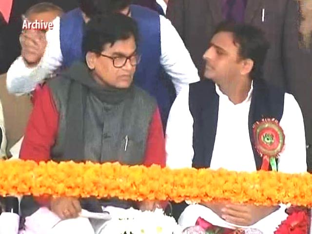 In Fight For Party Symbol, Akhilesh Yadav Submits Proof - In 6 Boxes