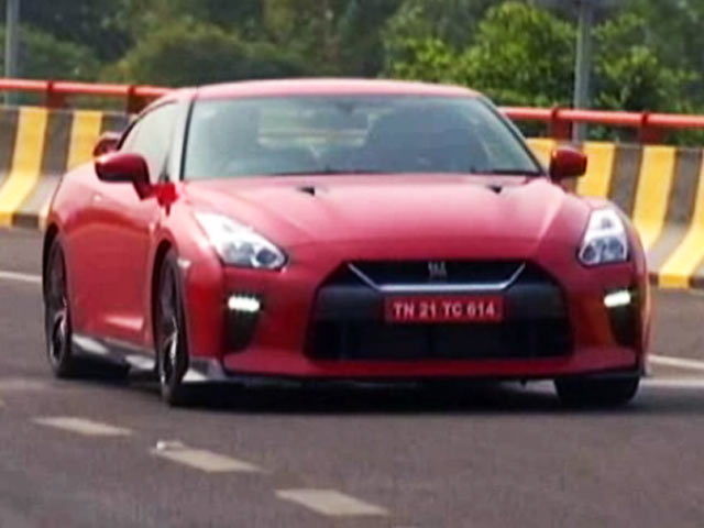 रफ्तार : जानें कैसी है Nissan की GTR 2017