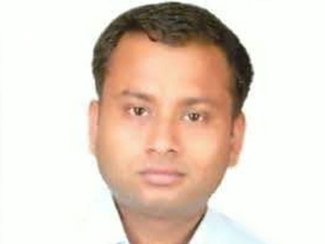Karnataka IAS Officer Found Dead On Roadside In Lucknow