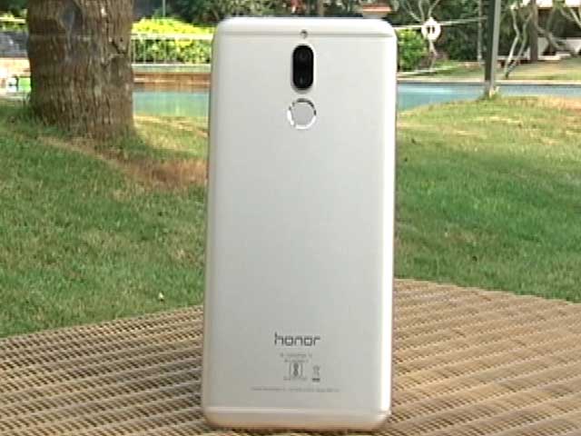 Video: Honor Adds an Extra 'i' | Gadgets 360