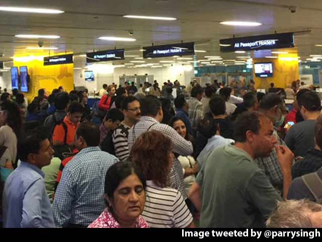 Long Immigration Queues At Delhi Airport As Home, Aviation Ministry Spar
