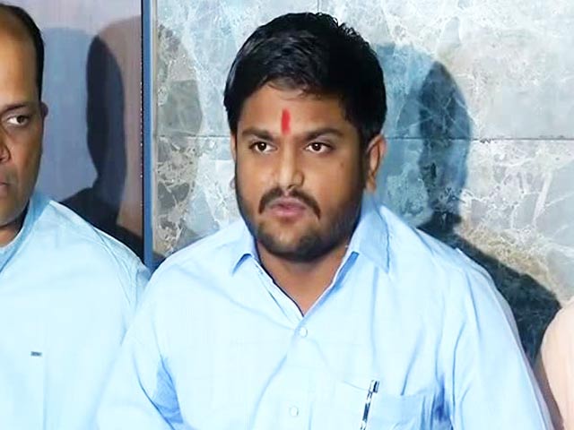 Hardik Patel Backs Congress After All, Explains Details Of Pact