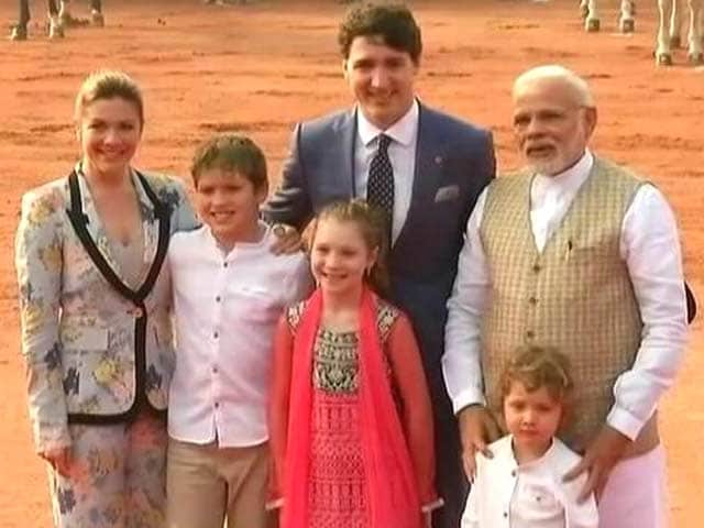 PM Modi Meets Canada PM Family